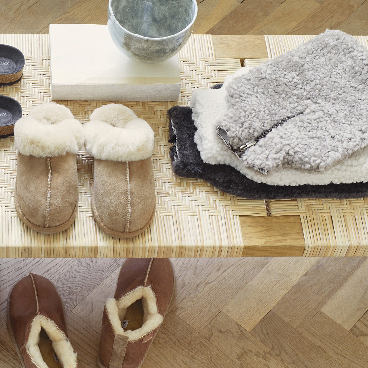 Köp Furuvik Vantar, bronze | Shepherd of Sweden